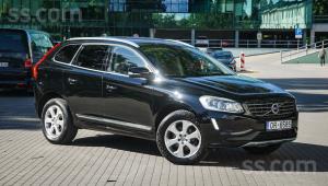 Black Volvo XC60 2016 in Riga, with an engine capacity of 2.00 L and mileage of 238 thousand km for 11450 €, photo 4 on AUTOMOTO.COM.LV