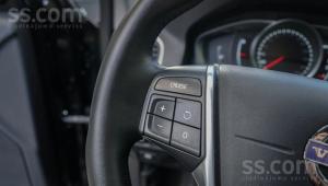 Black Volvo XC60 2016 in Riga, with an engine capacity of 2.00 L and mileage of 238 thousand km for 11450 €, photo 18 on AUTOMOTO.COM.LV