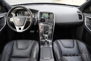 Melns Volvo XC60 2016 Tukums, ar dzinēja tilpumu 2.40 L un nobraukumu 234 tūkst. km par 14900 €, foto 8 vietnē AUTOMOTO.COM.LV