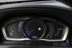 Melns Volvo XC60 2016 Tukums, ar dzinēja tilpumu 2.40 L un nobraukumu 234 tūkst. km par 14900 €, foto 22 vietnē AUTOMOTO.COM.LV