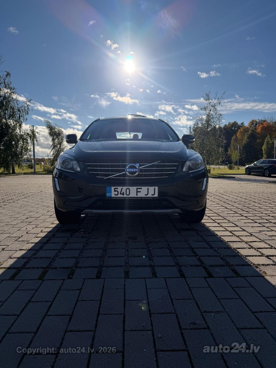 Melns Volvo XC60 2016 Tallina, ar dzinēja tilpumu 2.00 L un nobraukumu 306 tūkst. km par 16500 €, foto 1 vietnē AUTOMOTO.COM.LV