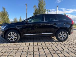 Melns Volvo XC60 2016 Tallina, ar dzinēja tilpumu 2.00 L un nobraukumu 306 tūkst. km par 16500 €, foto 8 vietnē AUTOMOTO.COM.LV