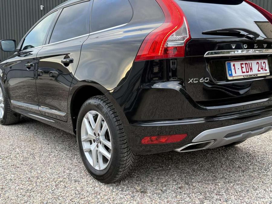 Melns Volvo XC60 2016 Kauņa, ar dzinēja tilpumu 1.97 L un nobraukumu 240 tūkst. km par 9200 €, foto 14 vietnē AUTOMOTO.COM.LV