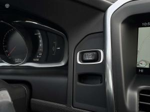 Melns Volvo XC60 2016 Kauņa, ar dzinēja tilpumu 1.97 L un nobraukumu 240 tūkst. km par 9200 €, foto 23 vietnē AUTOMOTO.COM.LV