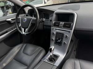 Melns Volvo XC60 2016 Kauņa, ar dzinēja tilpumu 1.97 L un nobraukumu 240 tūkst. km par 9200 €, foto 34 vietnē AUTOMOTO.COM.LV