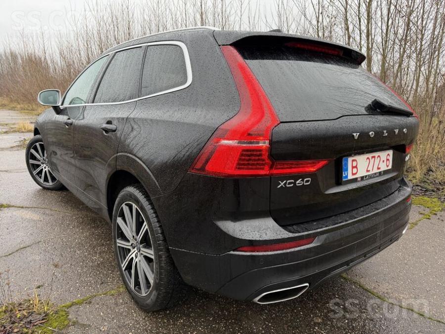 Black Volvo XC60 2017 in Daugavpils, with an engine capacity of 2.00 L and mileage of 0 thousand km for 22490 €, photo 3 on AUTOMOTO.COM.LV