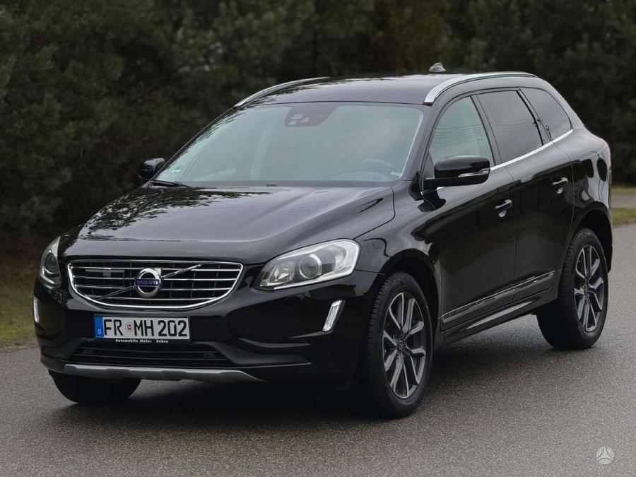 Black Volvo XC60 2017 in Vilnius, with an engine capacity of 2.40 L and mileage of 82 thousand km for 17250 €, photo 2 on AUTOMOTO.COM.LV