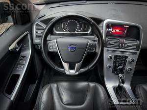 Melns Volvo XC60 2017 Rīga, ar dzinēja tilpumu 2.40 L un nobraukumu 279 tūkst. km par 15800 €, foto 8 vietnē AUTOMOTO.COM.LV