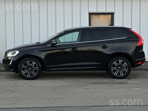 Black Volvo XC60 2017 in Riga, with an engine capacity of 2.40 L and mileage of 208 thousand km for 17100 €, photo 2 on AUTOMOTO.COM.LV
