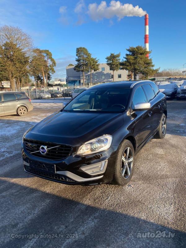 Melns Volvo XC60 2017 Tallina, ar dzinēja tilpumu 2.40 L un nobraukumu 146 tūkst. km par 19999 €, foto 4 vietnē AUTOMOTO.COM.LV