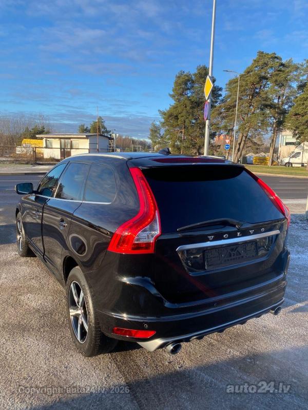 Melns Volvo XC60 2017 Tallina, ar dzinēja tilpumu 2.40 L un nobraukumu 146 tūkst. km par 19999 €, foto 7 vietnē AUTOMOTO.COM.LV