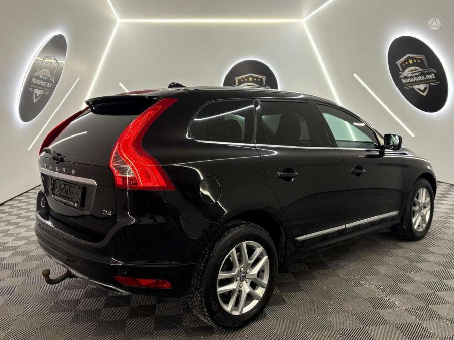 Melns Volvo XC60 2017 Marijampole, ar dzinēja tilpumu 1.97 L un nobraukumu 254 tūkst. km par 14650 €, foto 28 vietnē AUTOMOTO.COM.LV