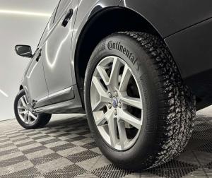 Melns Volvo XC60 2017 Marijampole, ar dzinēja tilpumu 1.97 L un nobraukumu 254 tūkst. km par 14650 €, foto 30 vietnē AUTOMOTO.COM.LV