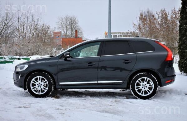 Melns Volvo XC60 2017 Rīga, ar dzinēja tilpumu 2.40 L un nobraukumu 252 tūkst. km par 16200 €, foto 4 vietnē AUTOMOTO.COM.LV