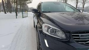 Black Volvo XC60 2017 in Taurage, with an engine capacity of 2.40 L and mileage of 190 thousand km for 16300 €, photo 2 on AUTOMOTO.COM.LV