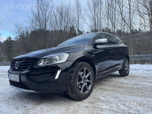 Black Volvo XC60 2017 in Riga, with an engine capacity of 2.00 L and mileage of 272 thousand km for 11000 €, photo 2 on AUTOMOTO.COM.LV