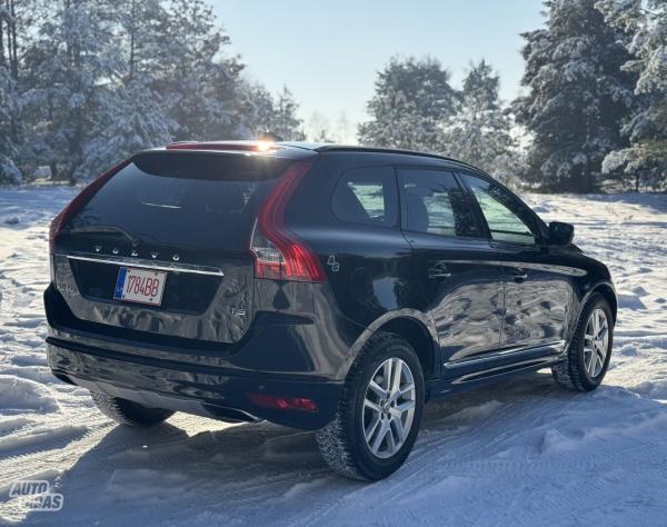Melns Volvo XC60 2017 Alīta, ar dzinēja tilpumu 2.00 L un nobraukumu 272 tūkst. km par 10999 €, foto 5 vietnē AUTOMOTO.COM.LV