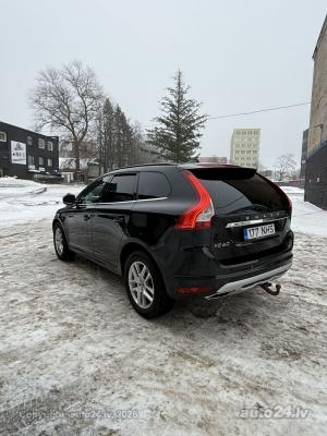 Melns Volvo XC60 2017 Tallina, ar dzinēja tilpumu 2.40 L un nobraukumu 230 tūkst. km par 17600 €, foto 3 vietnē AUTOMOTO.COM.LV
