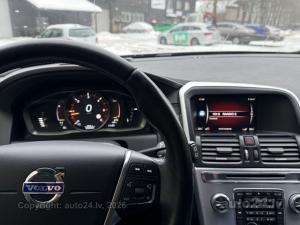 Black Volvo XC60 2017 in Tallinn, with an engine capacity of 2.40 L and mileage of 230 thousand km for 17600 €, photo 9 on AUTOMOTO.COM.LV