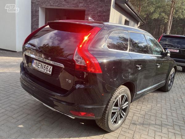 Melns Volvo XC60 2017 Kauņa, ar dzinēja tilpumu 2.00 L un nobraukumu 305 tūkst. km par 10300 €, foto 4 vietnē AUTOMOTO.COM.LV