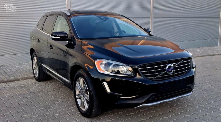 Black Volvo XC60 2017 in Klaipeda, with an engine capacity of 2.00 L and mileage of 184 thousand km for 12999 €, photo 3 on AUTOMOTO.COM.LV
