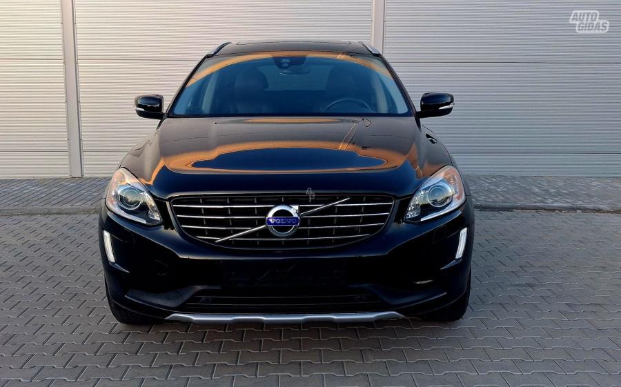 Black Volvo XC60 2017 in Klaipeda, with an engine capacity of 2.00 L and mileage of 184 thousand km for 12999 €, photo 4 on AUTOMOTO.COM.LV