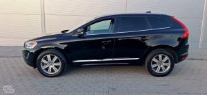 Black Volvo XC60 2017 in Klaipeda, with an engine capacity of 2.00 L and mileage of 184 thousand km for 12999 €, photo 7 on AUTOMOTO.COM.LV