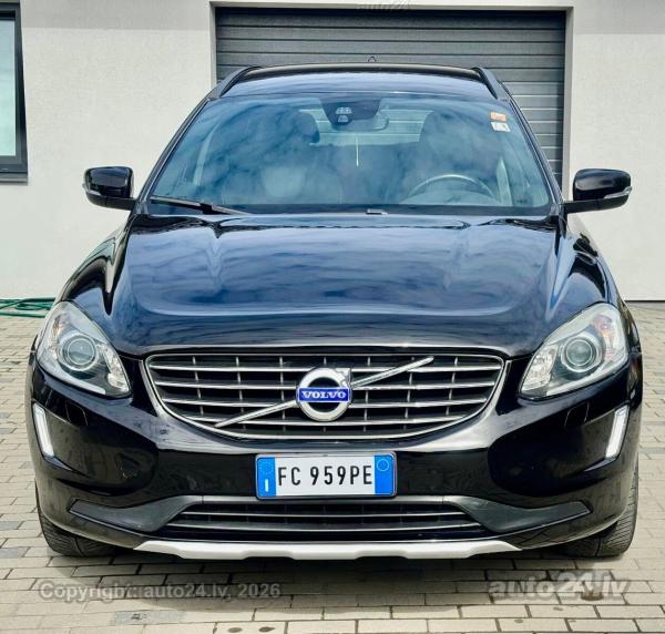 Black Volvo XC60 2017 in Tallinn, with an engine capacity of 2.40 L and mileage of 257 thousand km for 11990 €, photo 2 on AUTOMOTO.COM.LV