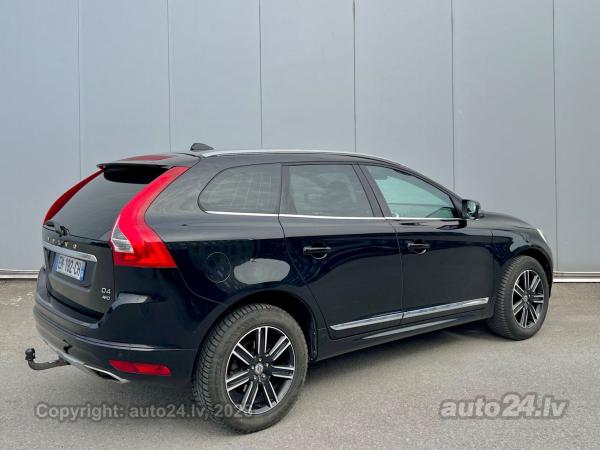 Melns Volvo XC60 2017 Tallina, ar dzinēja tilpumu 2.40 L un nobraukumu 0 tūkst. km par 15999 €, foto 6 vietnē AUTOMOTO.COM.LV