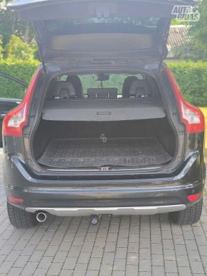 Black Volvo XC60 2017 in Alytus, with an engine capacity of 2.00 L and mileage of 295 thousand km for 10000 €, photo 5 on AUTOMOTO.COM.LV