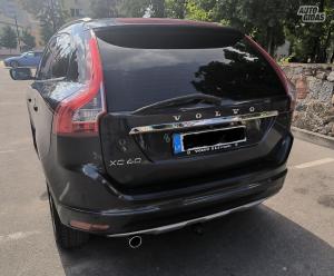 Black Volvo XC60 2017 in Alytus, with an engine capacity of 2.00 L and mileage of 295 thousand km for 10000 €, photo 18 on AUTOMOTO.COM.LV