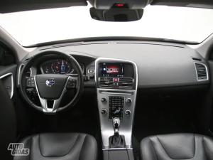 Black Volvo XC60 2017 in Vilnius, with an engine capacity of 2.00 L and mileage of 207 thousand km for 16899 €, photo 3 on AUTOMOTO.COM.LV