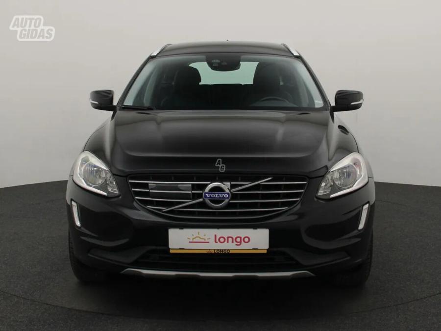 Black Volvo XC60 2017 in Vilnius, with an engine capacity of 2.00 L and mileage of 207 thousand km for 16899 €, photo 4 on AUTOMOTO.COM.LV