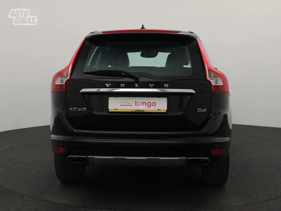 Black Volvo XC60 2017 in Vilnius, with an engine capacity of 2.00 L and mileage of 207 thousand km for 16899 €, photo 6 on AUTOMOTO.COM.LV