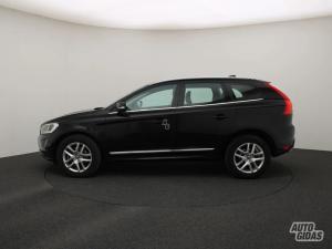 Black Volvo XC60 2017 in Vilnius, with an engine capacity of 2.00 L and mileage of 207 thousand km for 16899 €, photo 7 on AUTOMOTO.COM.LV