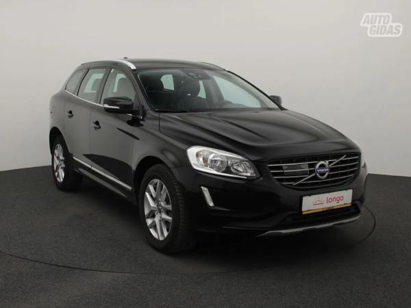Black Volvo XC60 2017 in Vilnius, with an engine capacity of 2.00 L and mileage of 207 thousand km for 16899 €, photo 9 on AUTOMOTO.COM.LV