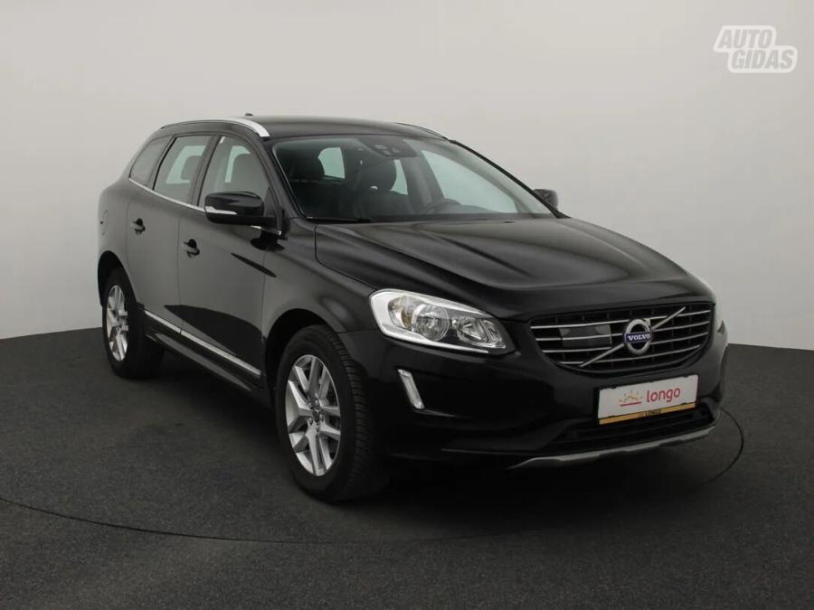 Black Volvo XC60 2017 in Vilnius, with an engine capacity of 2.00 L and mileage of 207 thousand km for 16899 €, photo 10 on AUTOMOTO.COM.LV