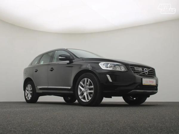 Black Volvo XC60 2017 in Vilnius, with an engine capacity of 2.00 L and mileage of 207 thousand km for 16899 €, photo 10 on AUTOMOTO.COM.LV