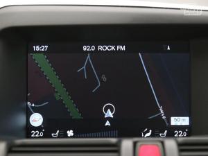 Black Volvo XC60 2017 in Vilnius, with an engine capacity of 2.00 L and mileage of 207 thousand km for 16899 €, photo 24 on AUTOMOTO.COM.LV