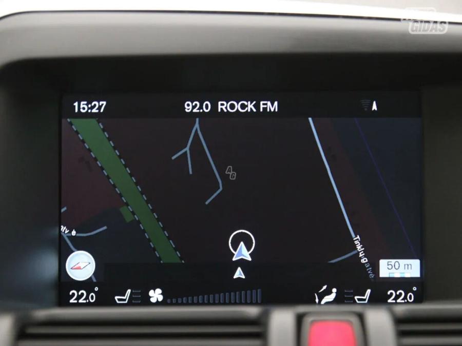 Black Volvo XC60 2017 in Vilnius, with an engine capacity of 2.00 L and mileage of 207 thousand km for 16899 €, photo 24 on AUTOMOTO.COM.LV
