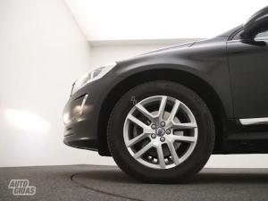 Black Volvo XC60 2017 in Vilnius, with an engine capacity of 2.00 L and mileage of 207 thousand km for 16899 €, photo 27 on AUTOMOTO.COM.LV