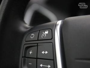 Black Volvo XC60 2017 in Vilnius, with an engine capacity of 2.00 L and mileage of 207 thousand km for 16899 €, photo 30 on AUTOMOTO.COM.LV