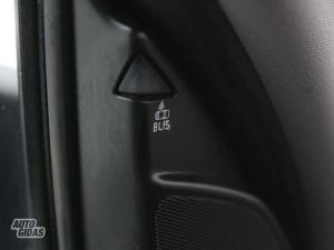 Black Volvo XC60 2017 in Vilnius, with an engine capacity of 2.00 L and mileage of 207 thousand km for 16899 €, photo 31 on AUTOMOTO.COM.LV