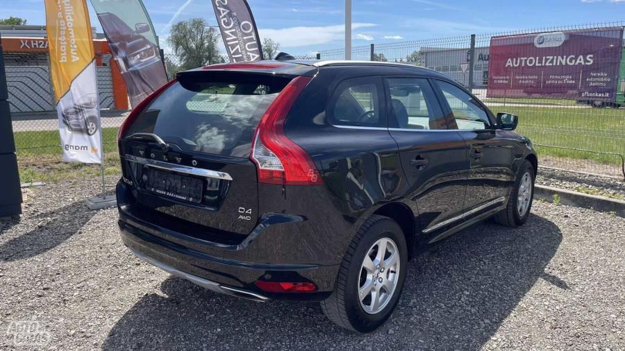 Black Volvo XC60 2017 in Marijampole, with an engine capacity of 2.40 L and mileage of 280 thousand km for 14990 €, photo 7 on AUTOMOTO.COM.LV