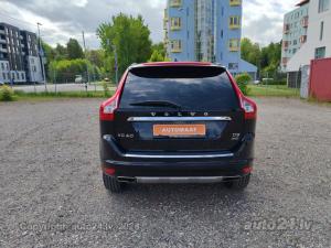 Black Volvo XC60 2017 in Tallinn, with an engine capacity of 2.40 L and mileage of 170 thousand km for 15999 €, photo 5 on AUTOMOTO.COM.LV