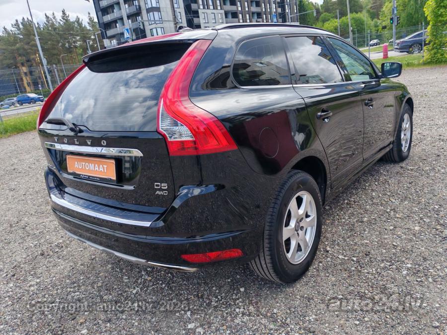 Black Volvo XC60 2017 in Tallinn, with an engine capacity of 2.40 L and mileage of 170 thousand km for 15999 €, photo 7 on AUTOMOTO.COM.LV