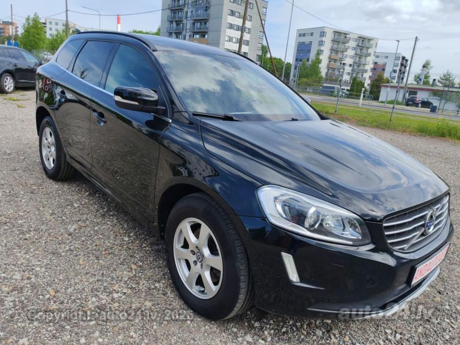 Black Volvo XC60 2017 in Tallinn, with an engine capacity of 2.40 L and mileage of 170 thousand km for 15999 €, photo 9 on AUTOMOTO.COM.LV
