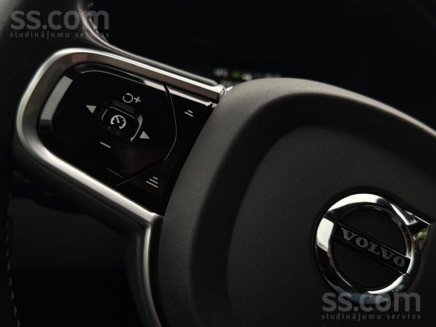Melns Volvo XC60 2017 Jelgava, ar dzinēja tilpumu 2.00 L un nobraukumu 0 tūkst. km par 19700 €, foto 29 vietnē AUTOMOTO.COM.LV