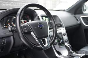 Melns Volvo XC60 2017 Rīga, ar dzinēja tilpumu 2.00 L un nobraukumu 272 tūkst. km par 12890 €, foto 7 vietnē AUTOMOTO.COM.LV