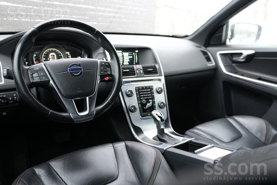 Melns Volvo XC60 2017 Rīga, ar dzinēja tilpumu 2.00 L un nobraukumu 272 tūkst. km par 12890 €, foto 11 vietnē AUTOMOTO.COM.LV